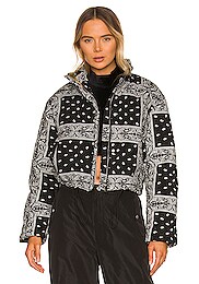 superdown Kora Puffer Jacket in Grey | REVOLVE