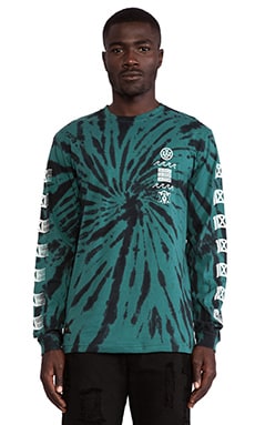 10 Deep Worldwide Wave L/S Tee in Deep Teal | REVOLVE