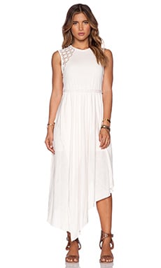 Free People ROBE DROITE MIDI AFTERNOON DELIGHT en Shell | REVOLVE