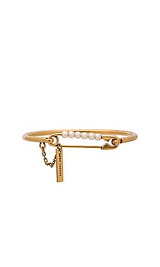 Marc Jacobs Charms Pearl Safety Pin Hinge Cuff in Cream & Antique Gold ...