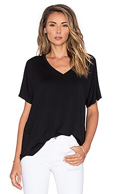 sen Cynthia Tee in Black | REVOLVE