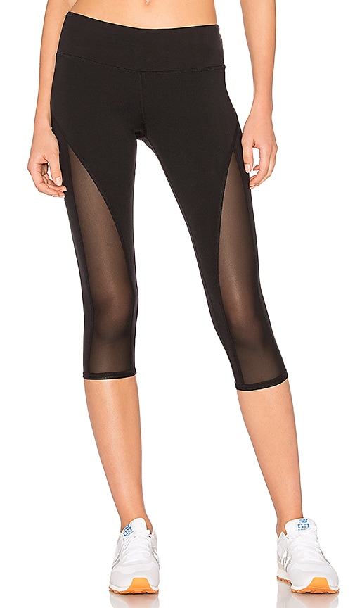 alo Equalize Capri in Black | REVOLVE
