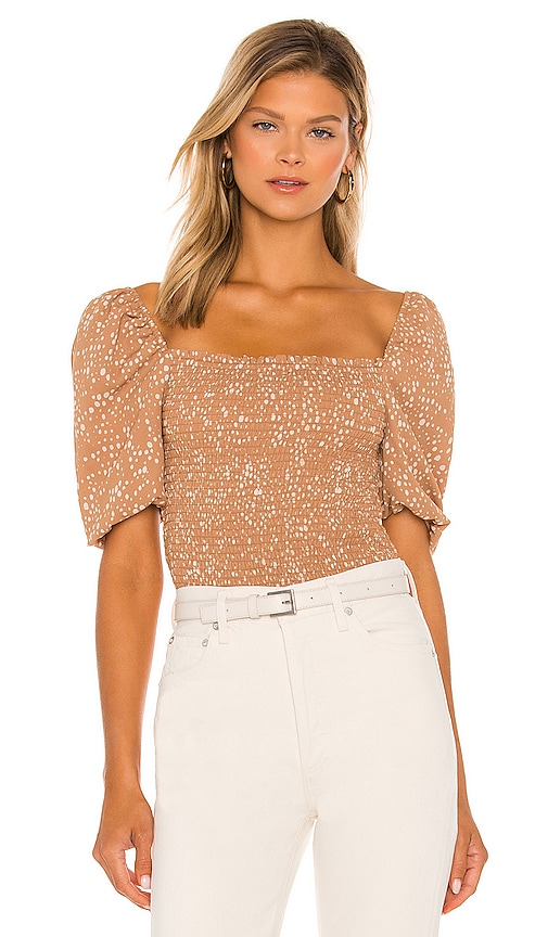 Steve Madden #1 Fawn Top in Camel | REVOLVE
