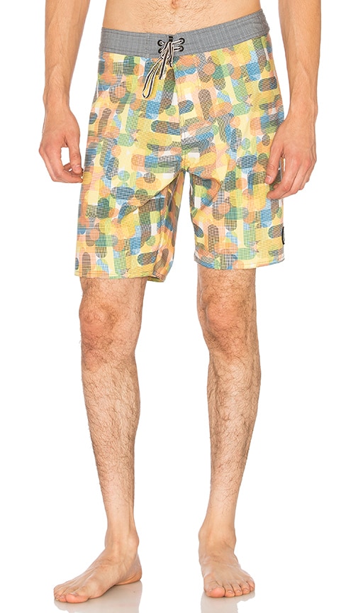 Captain Fin Halftone Boardshort in Multi | REVOLVE