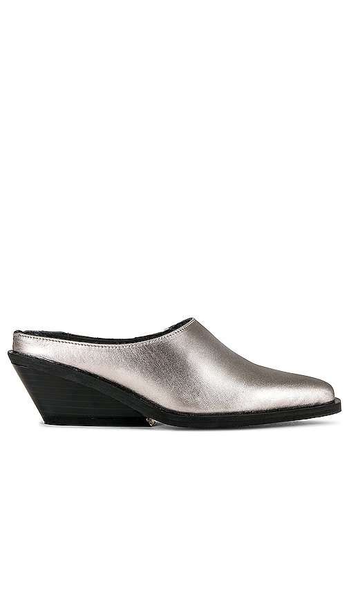 Free People Tallulah Mule in Platino | REVOLVE
