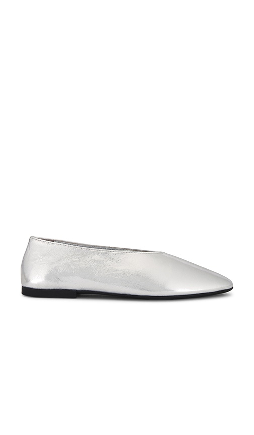 Jeffrey Campbell Romp Flat in Silver | REVOLVE