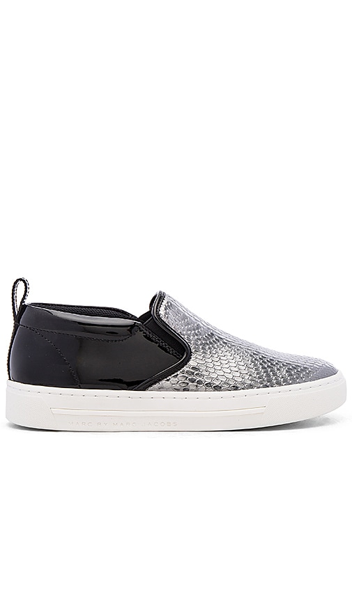 Marc by Marc Jacobs Broome Sneaker in Dark Silver | REVOLVE