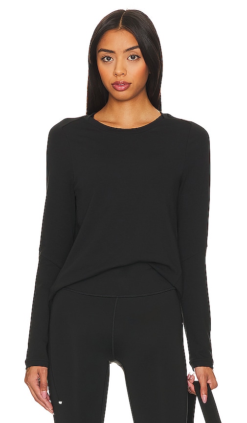 On Focus Long Tee in Black | REVOLVE