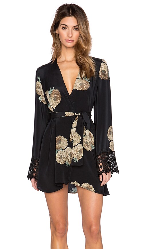 Stone Cold Fox Stone Robe in Dharma Print | REVOLVE
