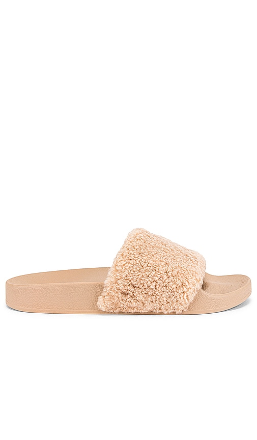 Steve Madden Shear Sandals in Natural | REVOLVE