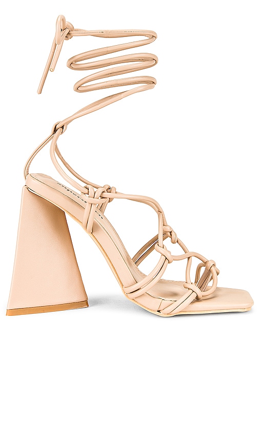 Women's Latest Shoe Styles - REVOLVE