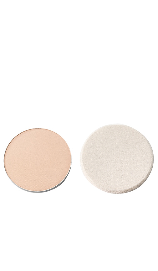 Stila Illuminating Powder Foundation in 50 watts | REVOLVE