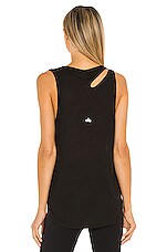 alo Peak Tank in Black | REVOLVE