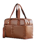 BEIS The Expandable Puffy Duffle in Maple | REVOLVE