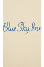 Blue Sky Inn Logo Tee in Cream | REVOLVE