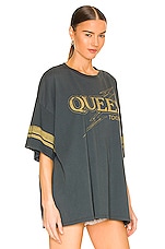 DAYDREAMER Queen Tour '80 Tee in Vintage Black | REVOLVE