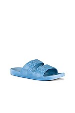 Freedom Moses Slide in Lagoon | REVOLVE