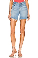 LEVI'S 501 Mid Thigh Short in Samba Tango Crushed | REVOLVE