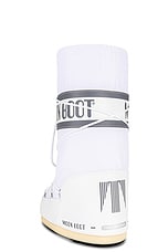 MOON BOOT Icon Nylon Boot in White | REVOLVE