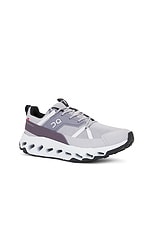 On Cloudhorizon Sneaker in Alloy & Frost | REVOLVE