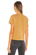 RE/DONE Classic Tee in Mineral Wash Sand | REVOLVE