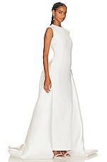 SOLACE London ROBE MAXI FLOR en Cream | REVOLVE