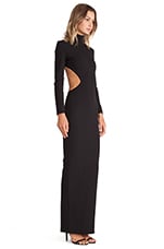 SOLACE London ROBE MAXI BOUGIE en Black | REVOLVE