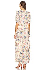 SPELL ROBE DE SOIRÉE SOLSTICE RUFFLE en Cream | REVOLVE