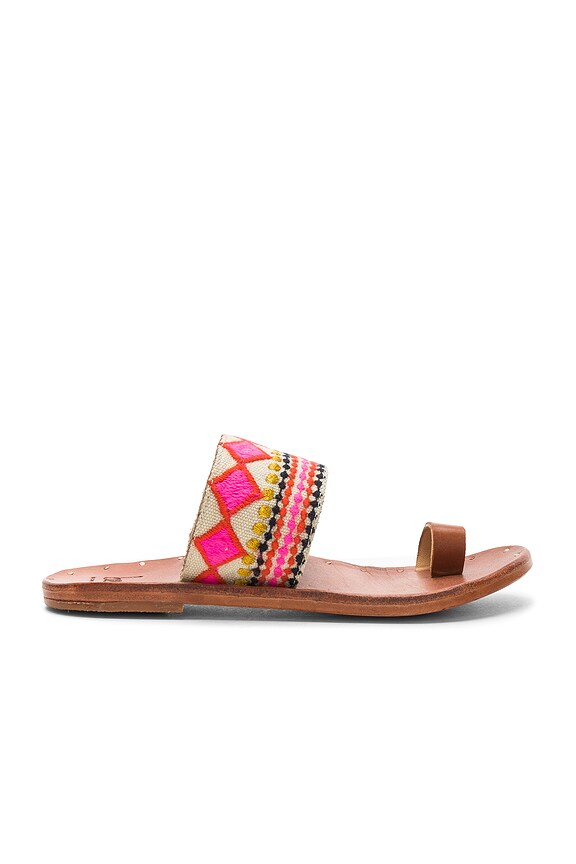 Beek Dove Slide in Fuchsia Multi & Tan | REVOLVE