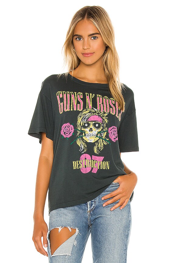 DAYDREAMER Guns N' Roses Destruction '87 Boyfriend Tee in Vintage Black ...