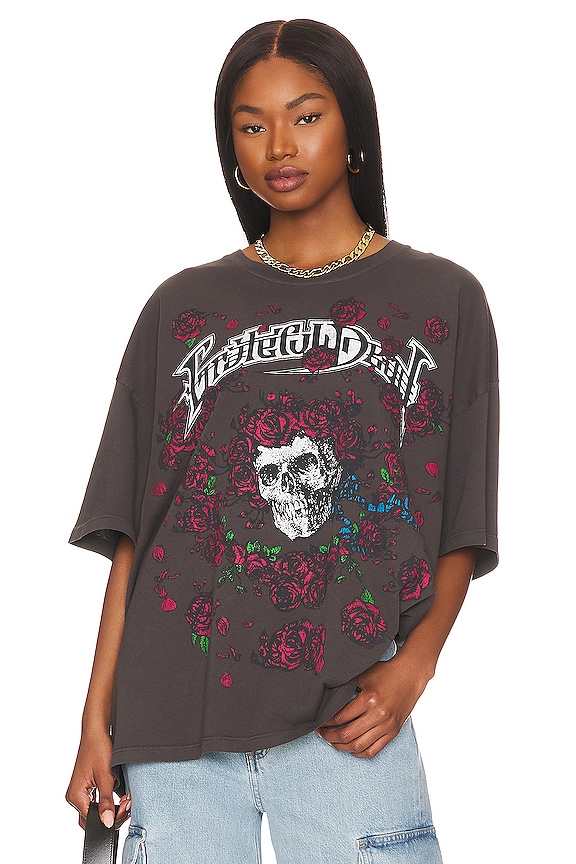 DAYDREAMER Grateful Dead Roses Tee in Washed Black | REVOLVE