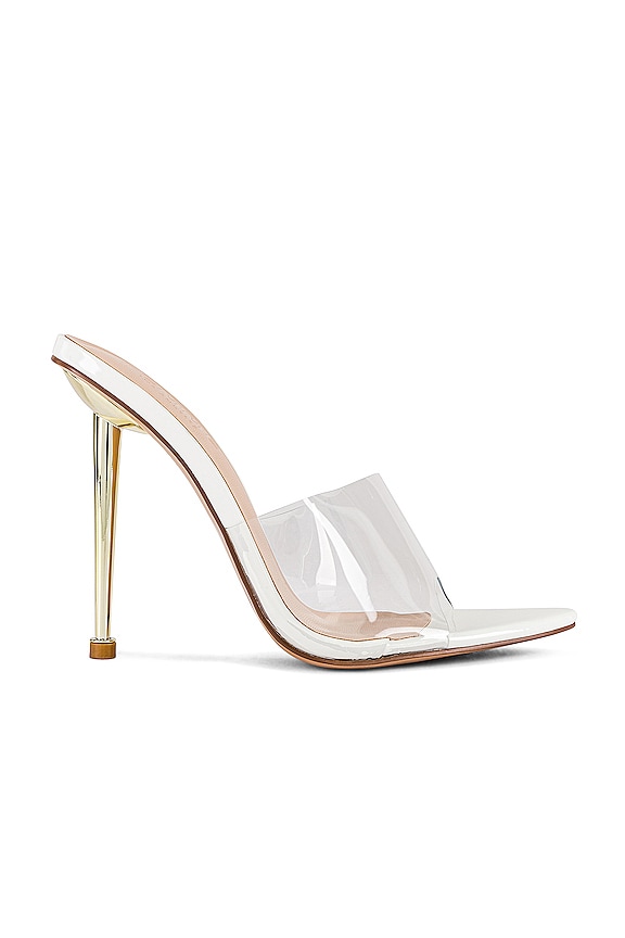 FEMME LA The Ford Mule in Snow | REVOLVE