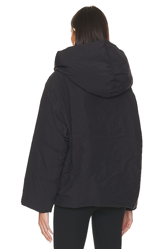 Free People Cozy Cloud Puffer in Black | REVOLVE