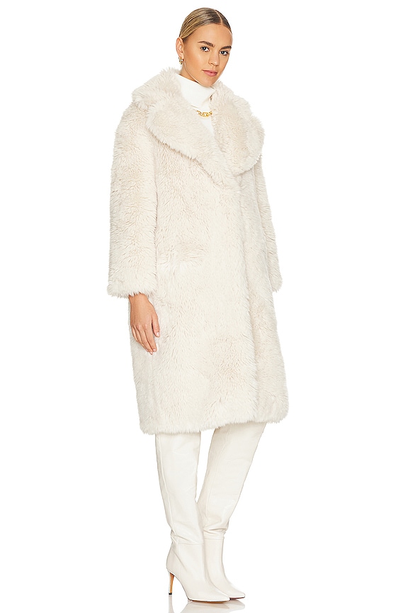 Jakke Katie Faux Fur Coat in Cream | REVOLVE
