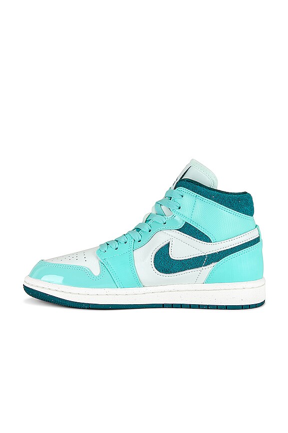 Jordan Air Jordan 1 Mid Se Sneaker in Bleached Turquoise & Sky J Teal ...