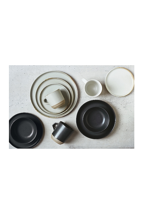 KINTO CLK-151 Ceramic Side Plate Set of 3 in Beige | REVOLVE