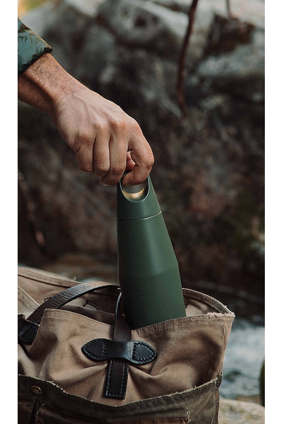 KINTO Trail Tumbler 1080ml in Ash Green | REVOLVE