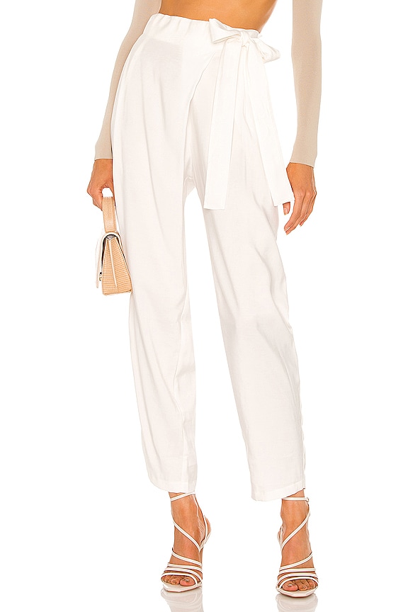 Nonchalant Label Piper Trouser in Of White | REVOLVE
