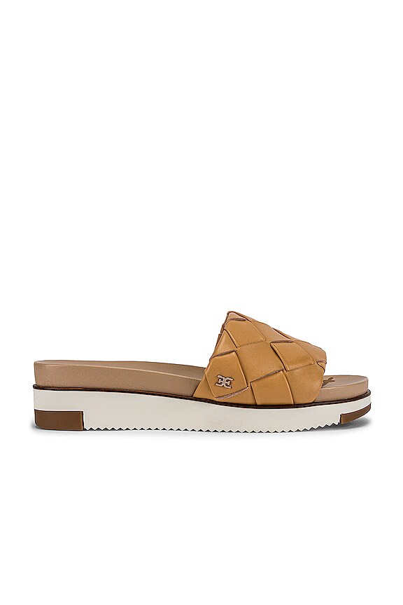 Sam Edelman Adaley Sandal in Natural | REVOLVE