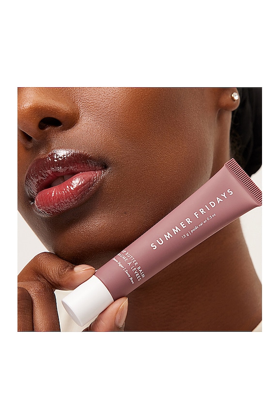 Summer Fridays Lip Butter Balm in Brown Sugar | REVOLVE