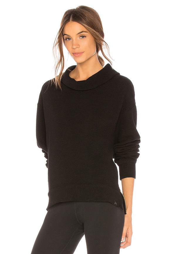 Varley Simon Sweatshirt in Black | REVOLVE