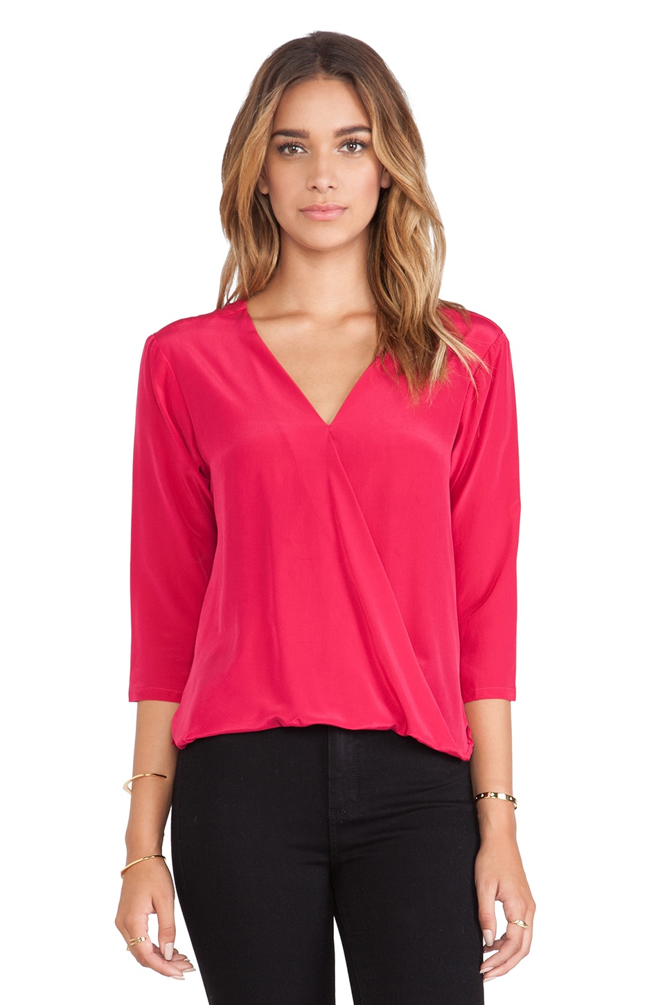 amour vert Devon Crossover Blouse in Raspberry | REVOLVE