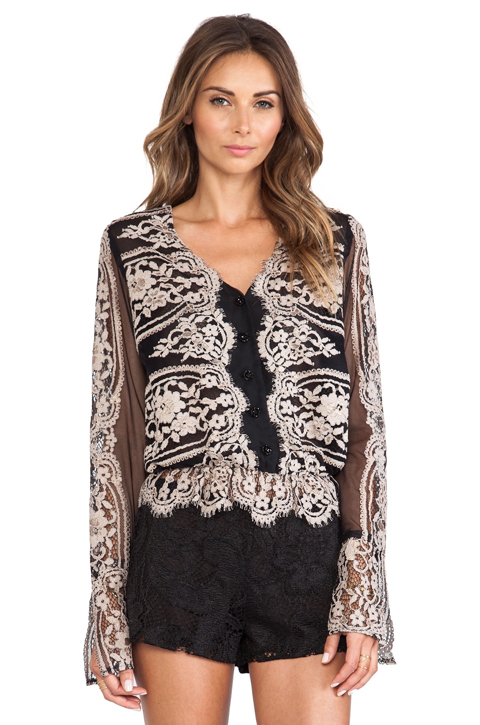 Anna Sui TOP DENTELLE en Black | REVOLVE