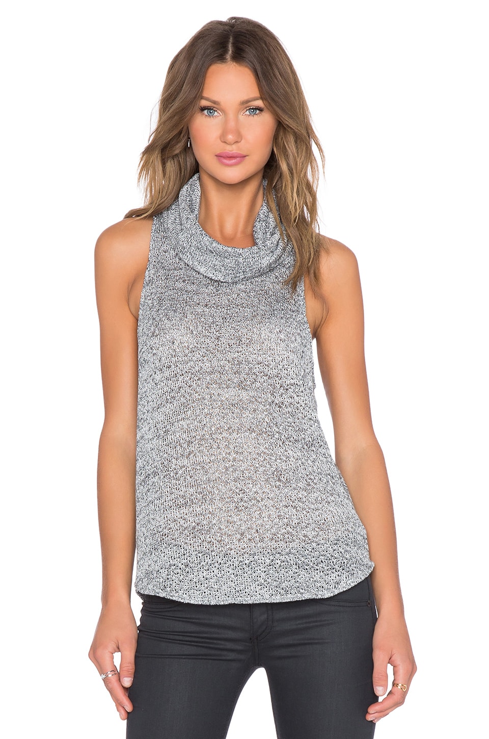 Backstage Ash Top en Silver | REVOLVE