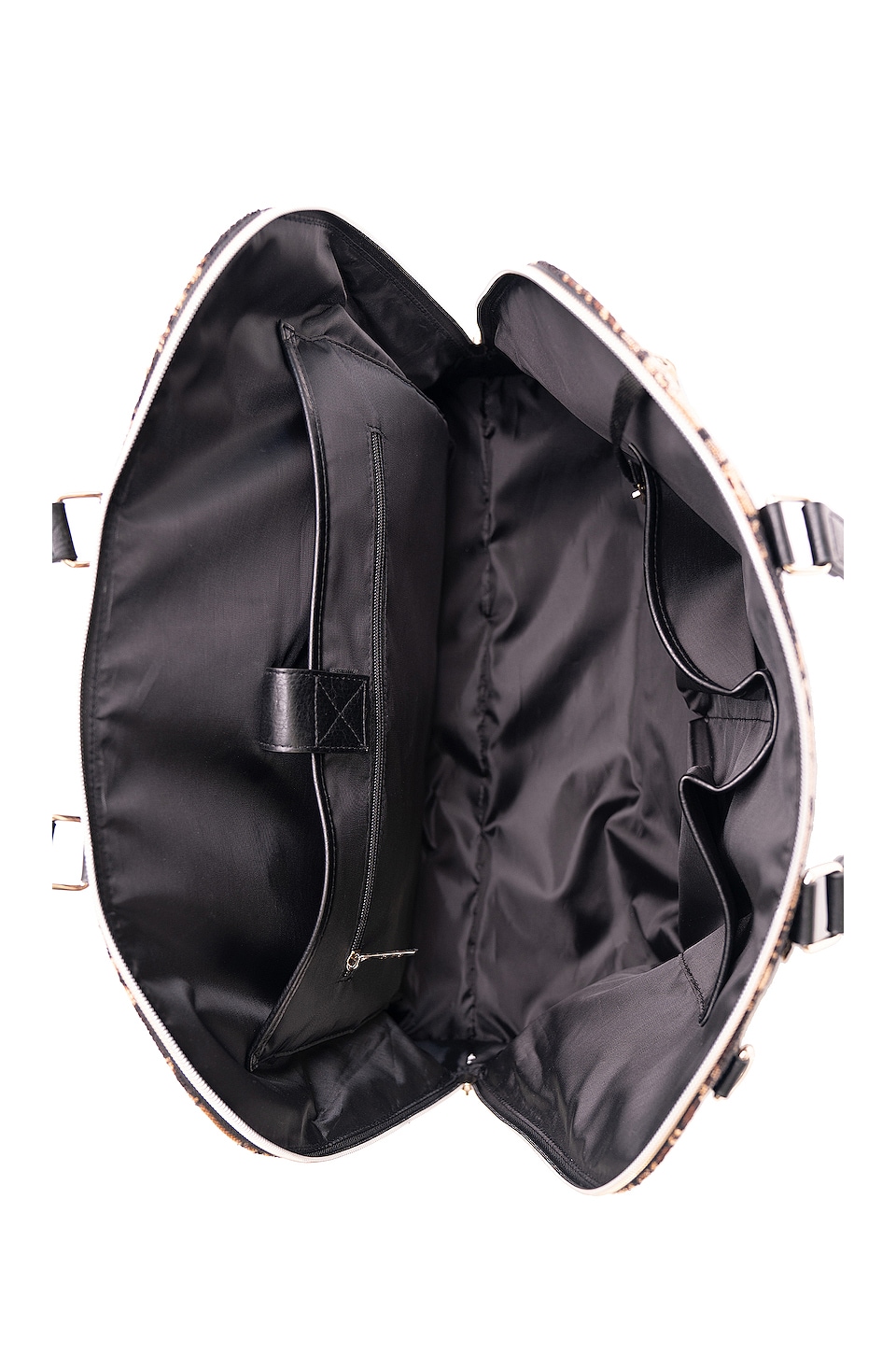 BEIS The Doctor Bag in Multi | REVOLVE