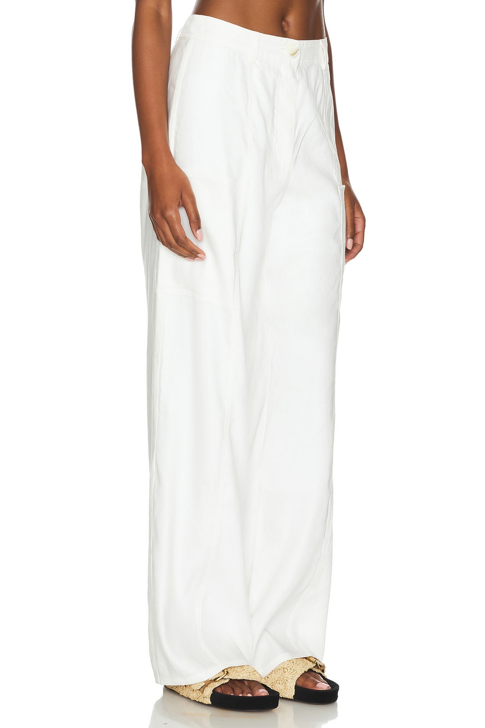 Central Park West Leila Linen Pant In White Revolve