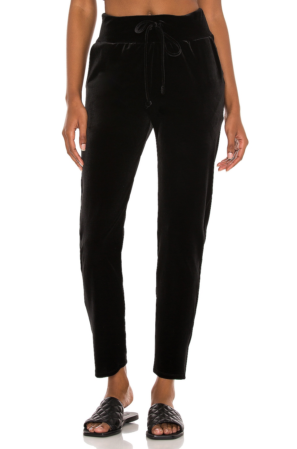Commando Velvet Jogger in Black | REVOLVE