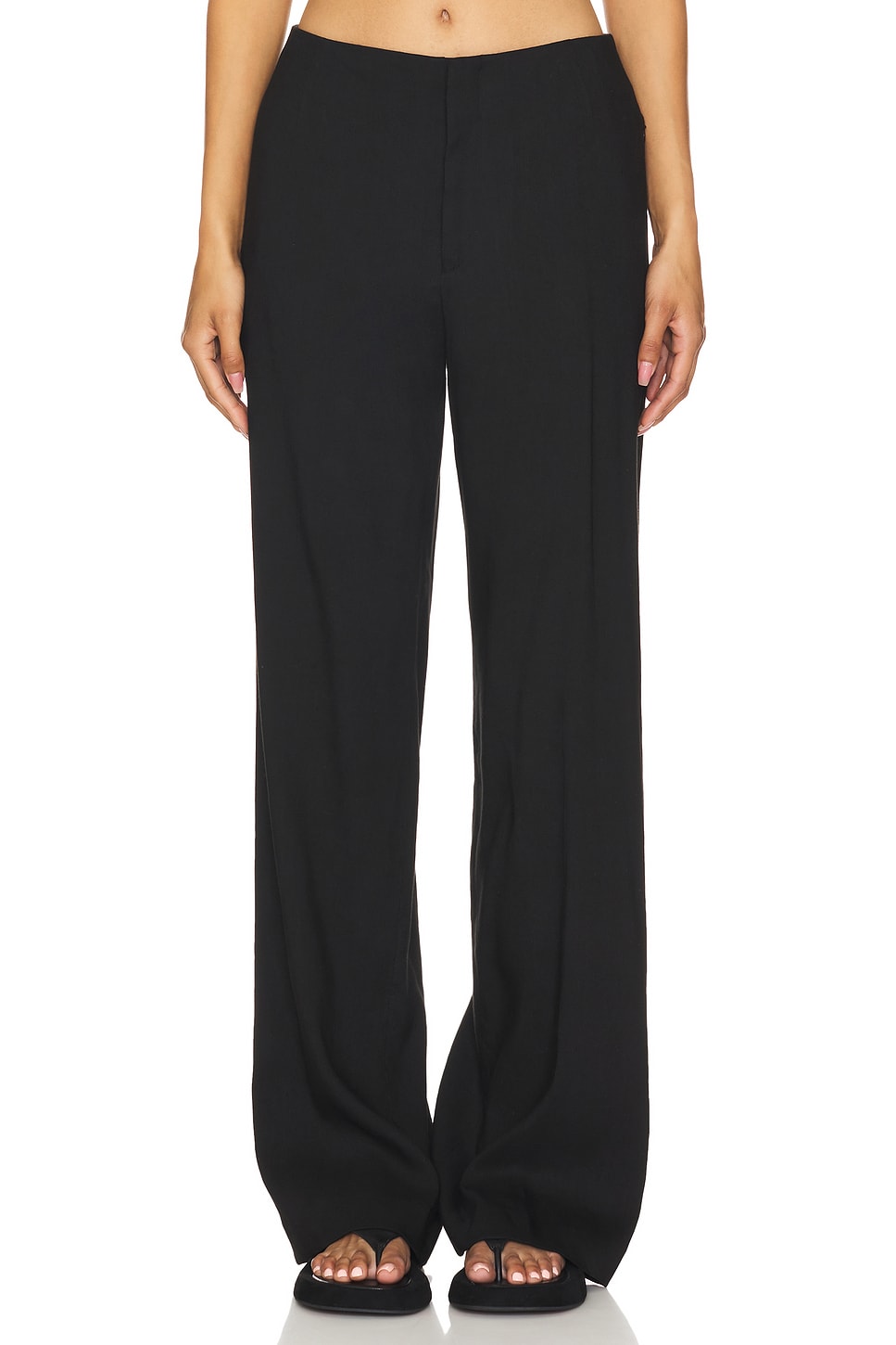 FRAME High Rise Wide Leg Trouser in Black | REVOLVE