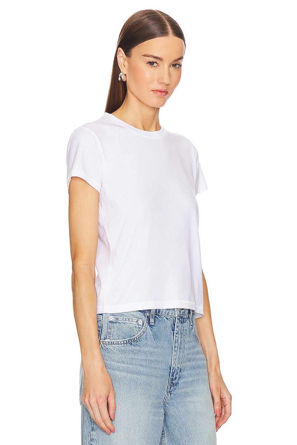 FRAME Baby Tee in White | REVOLVE