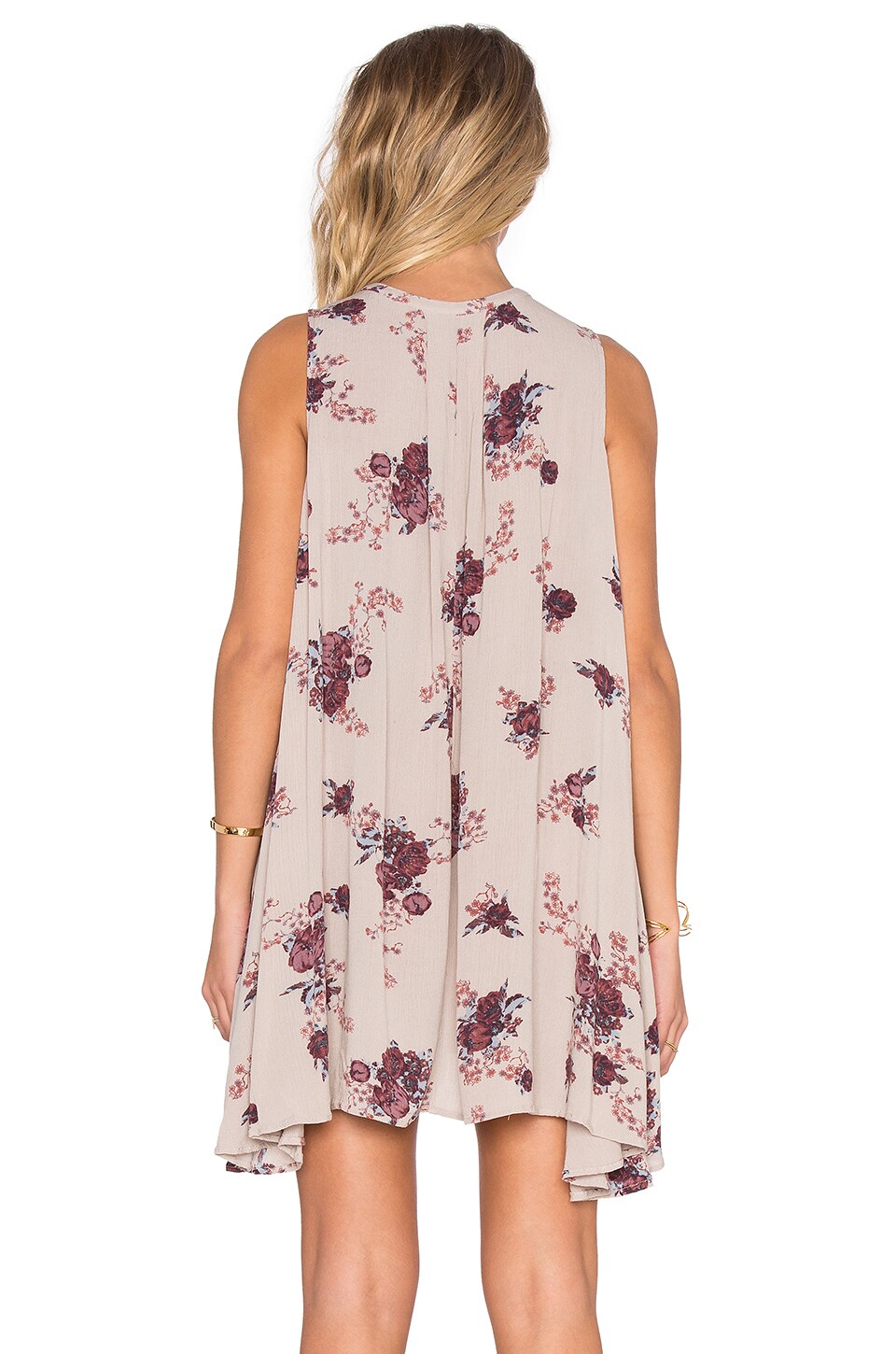 Free People ROBE TREE SWING en Washed Stone Combo | REVOLVE